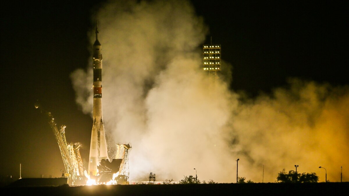 Russian Space Ship Arrives At ISS With Three-Man Crew
