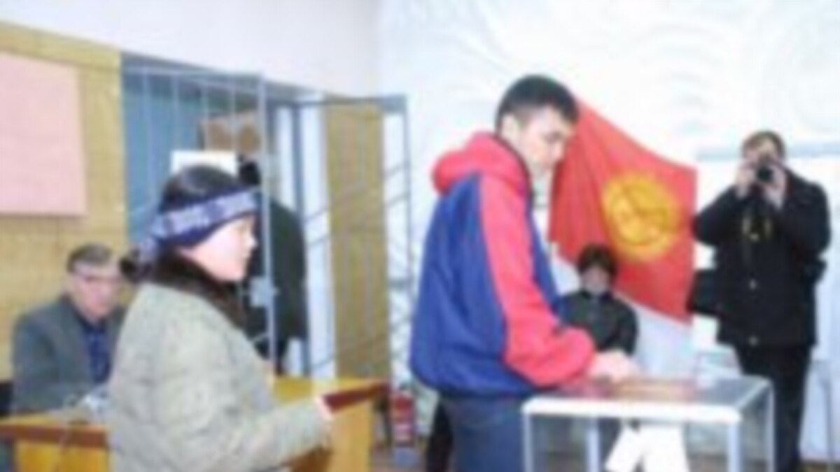 Results Show Pro-Akaev Candidates Winning In Kyrgyzstan