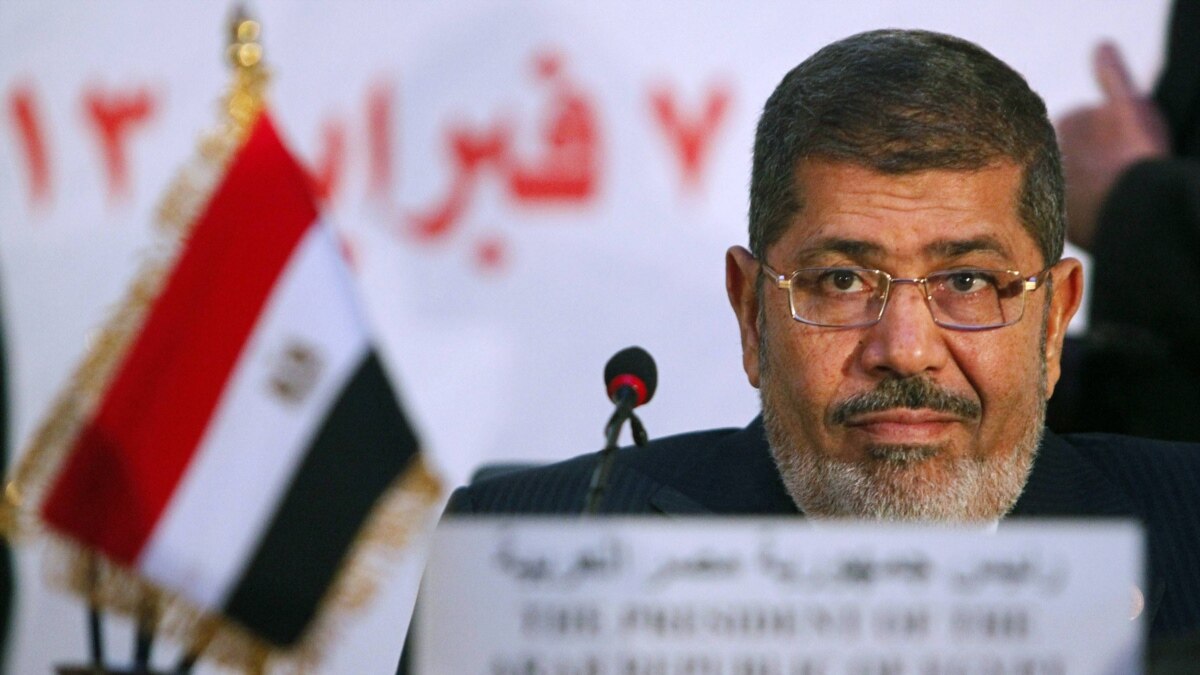 Morsi Calls For No-Fly Zone Over Syria