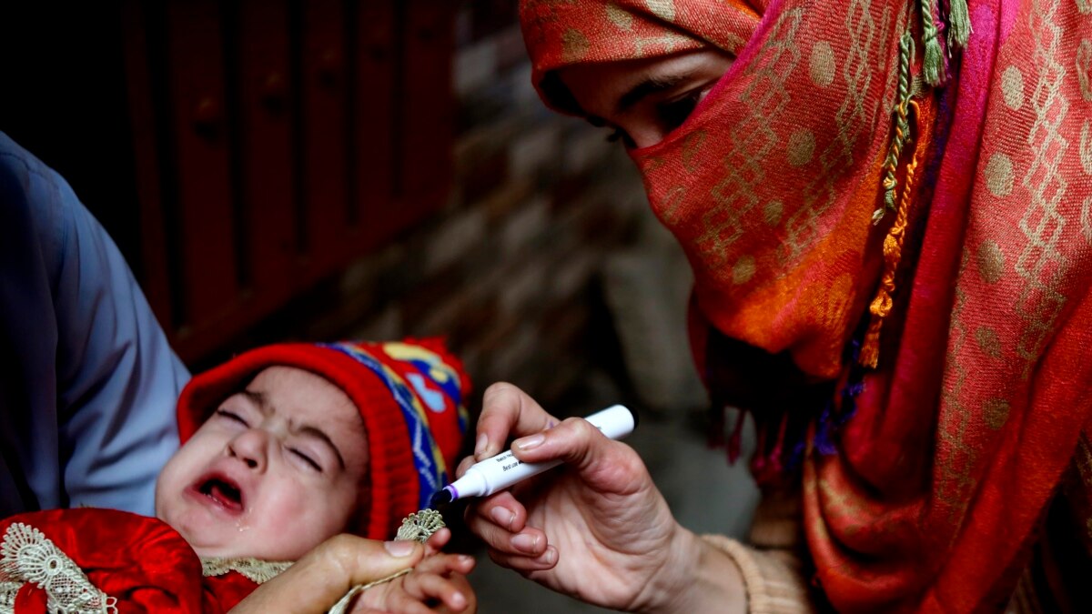 Pakistan Launches New Anti-Polio Drive Amid Tight Security
