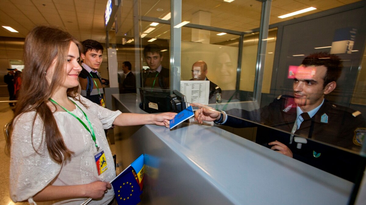 Депутати Європарламенту розглянуть нові правила безвізу