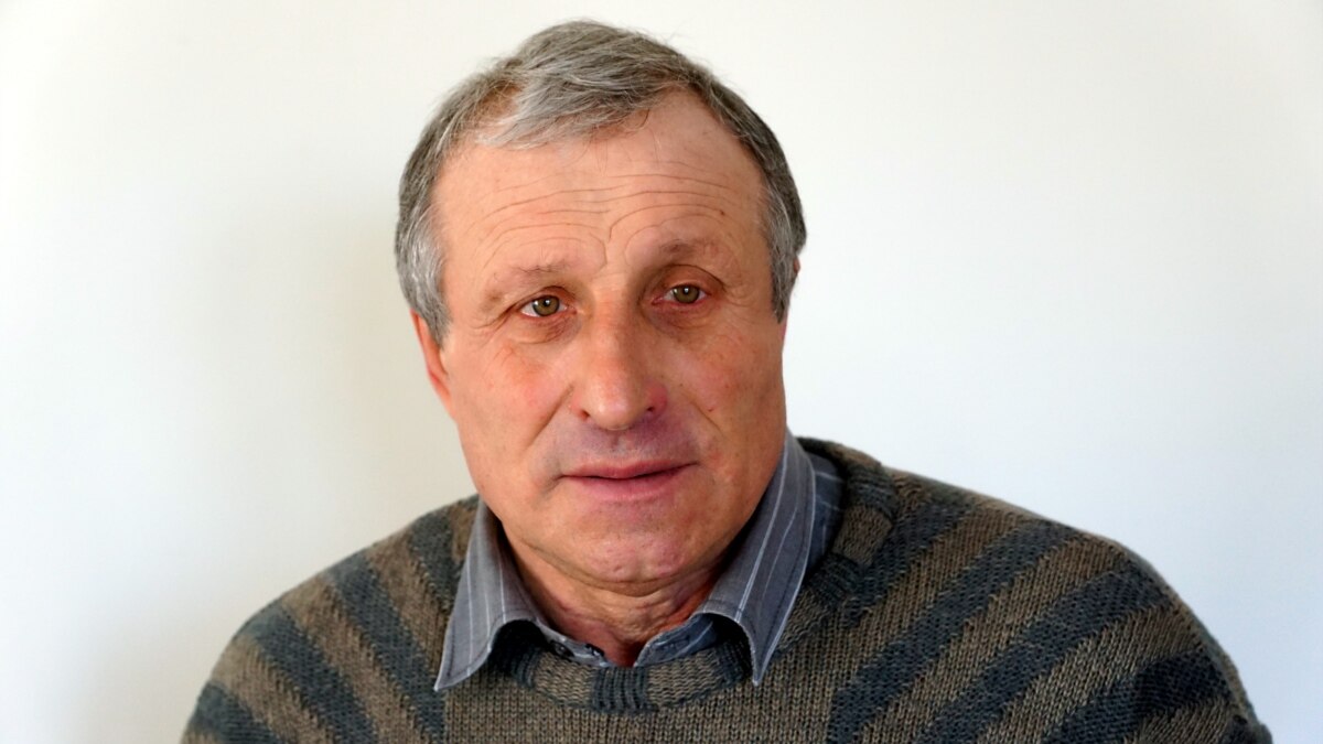 Trial Postponed For Crimean Journalist Charged With Separatism