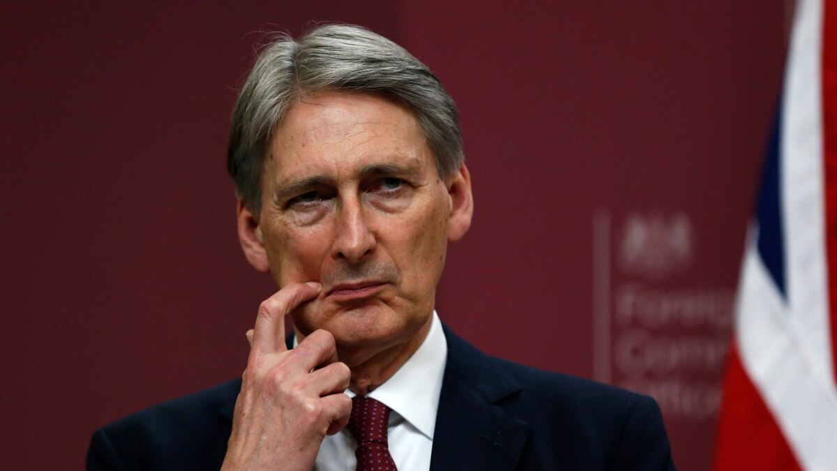 Top British Diplomat: ‘Russia Must Return Crimea To Ukraine’