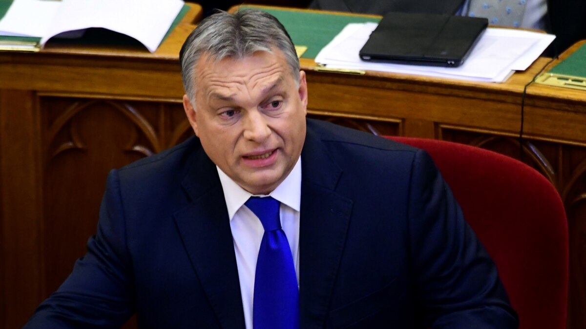 Hungary's Biggest Newspaper Shut Down Unexpectedly Hungary's Biggest Newspaper Shut Down Unexpectedly