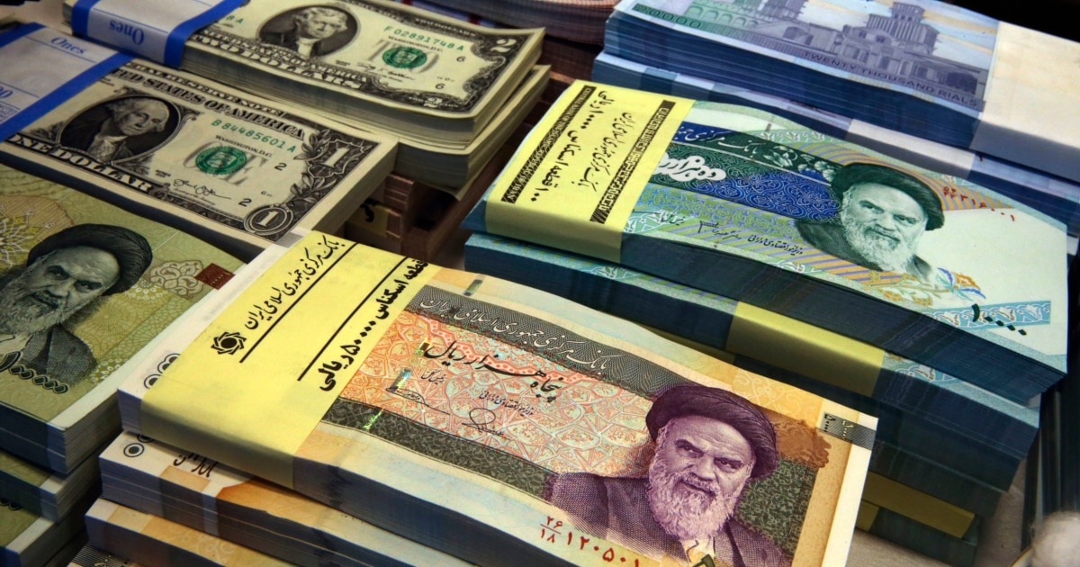 Iran To Cut Four Zeros From Currency To Fight Hyperinflation