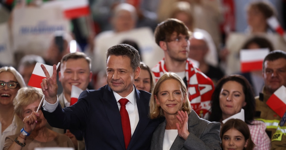 Primarul pro-european al Varșoviei a câștigat la limită turul I al ...