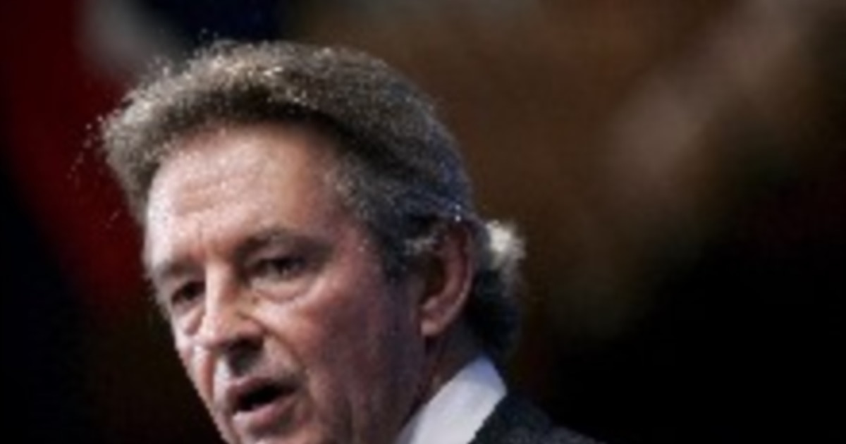 U.S.: Exposed CIA Agent’s Husband Criticizes Iraq War