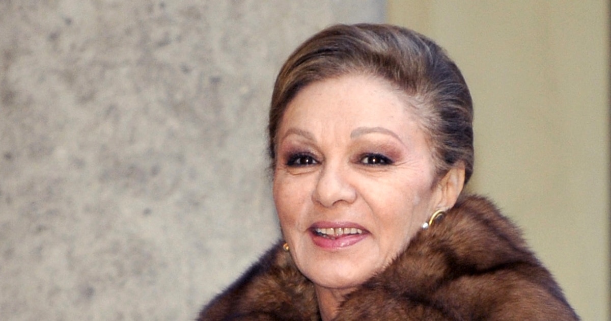 'Light Will Win Over Darkness' -- Iran's Former Empress Discusses New ...
