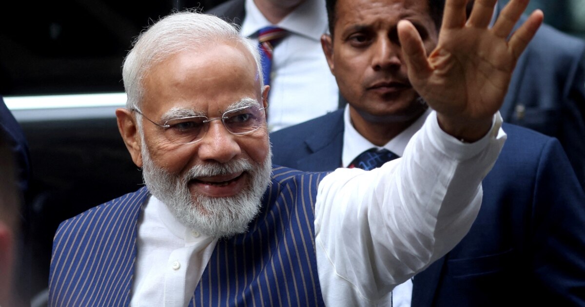 U.S. Prepared To Raise Russian Oil, Arms Purchases Even While Feting ...