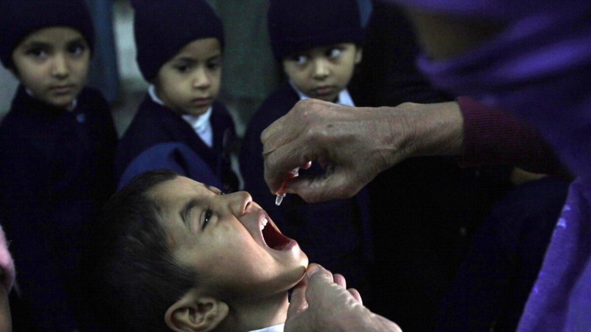 Slain Pakistani Polio Workers Remembered