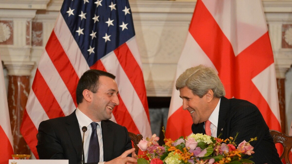 Kerry Pledges Support For Georgians' Visa-Free Travel To EU