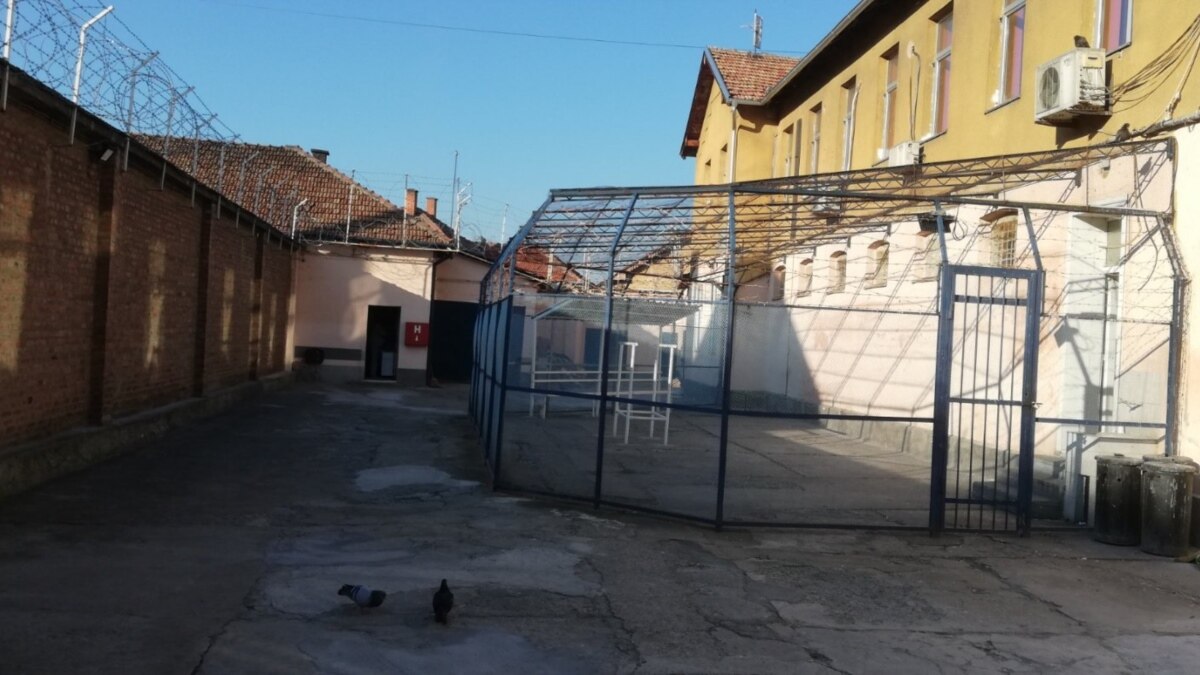 Prve zatvorske kazne u Srbiji za nepoštovanje samoizolacije