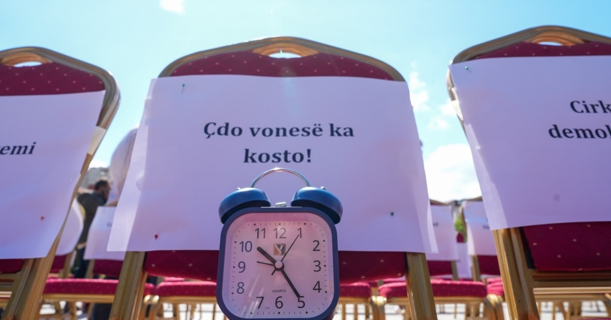 "Cirku i demokracisë": Kuvendi nuk bëhet as pas përpjekjes së 22-të