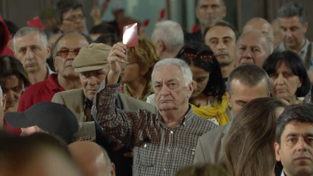 Thousands Stage Anti-Government Protest In Tbilisi