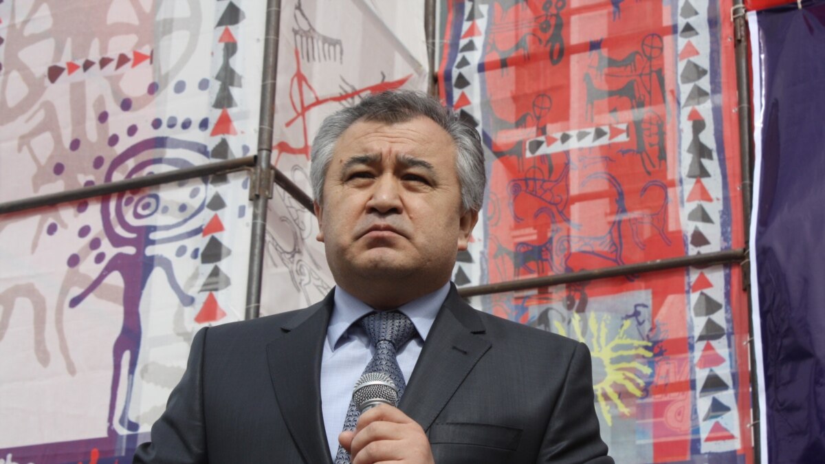 Kyrgyz Opposition Party Leader's Car Searched
