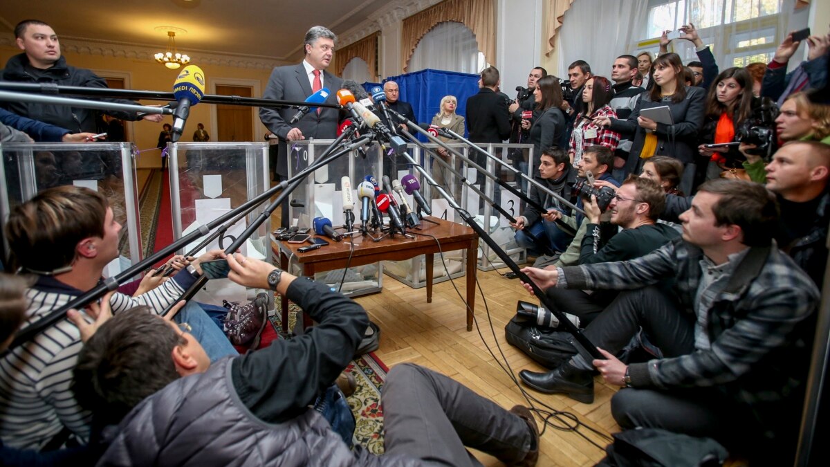 Ukraine's Pro-Western Parties Open Coalition Talks