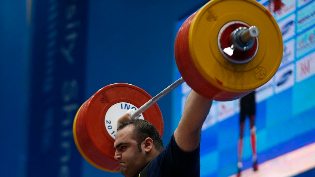 Georgian Weightlifter Sets Record, Wins Gold, Besting Iranian Champion