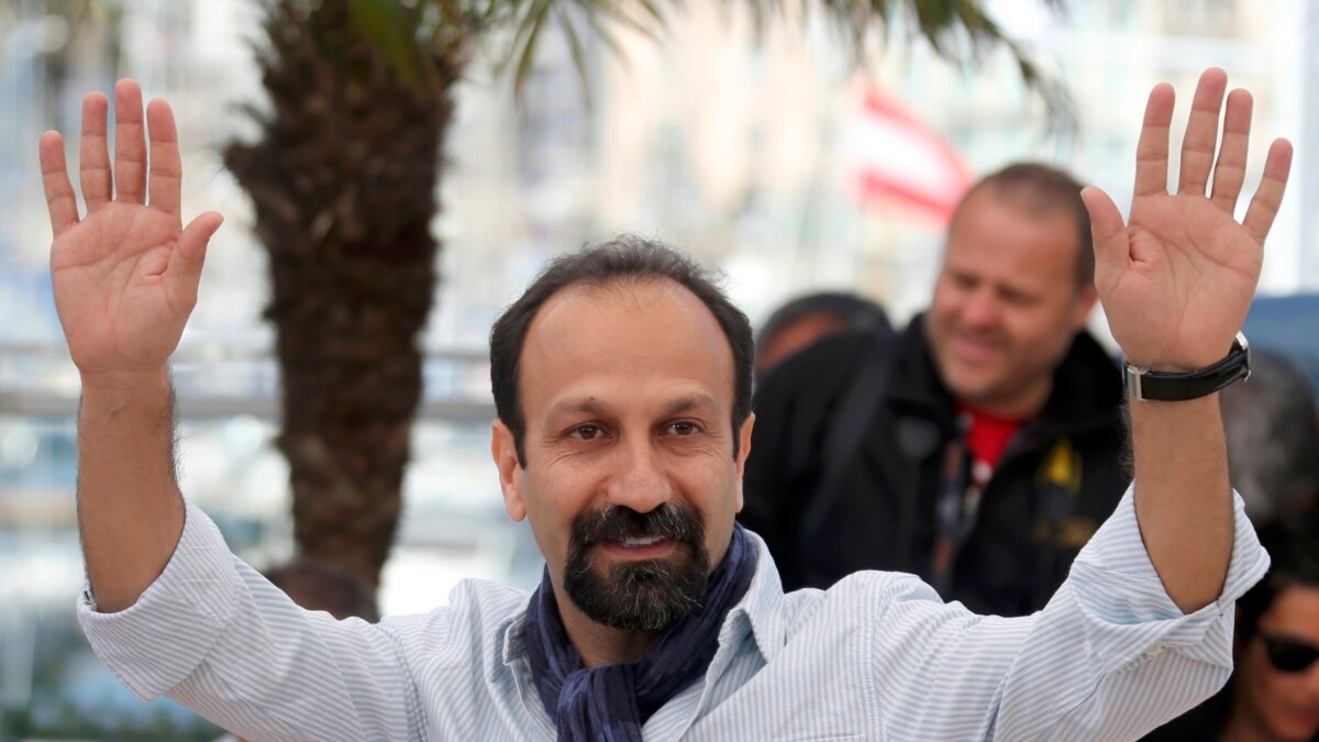 Iranian Director Farhadi Premieres Latest Film In Cannes