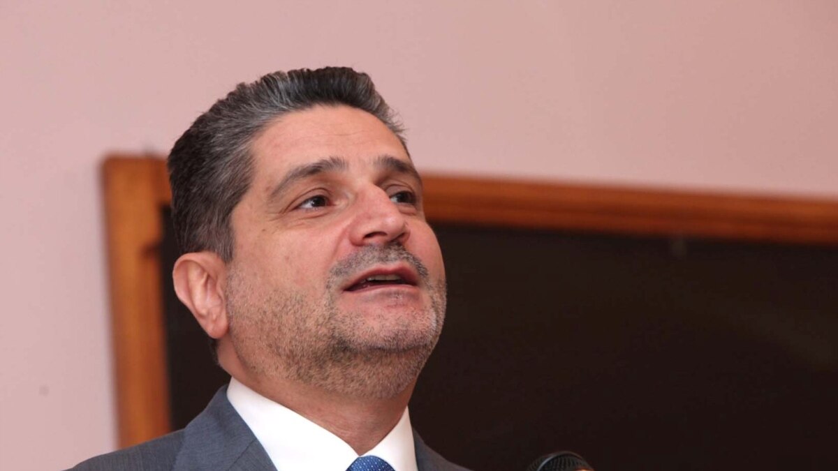 Armenian Prime Minister Praises Growth In IT Sector armenian-prime-minister-praises-growth-in-it-sector