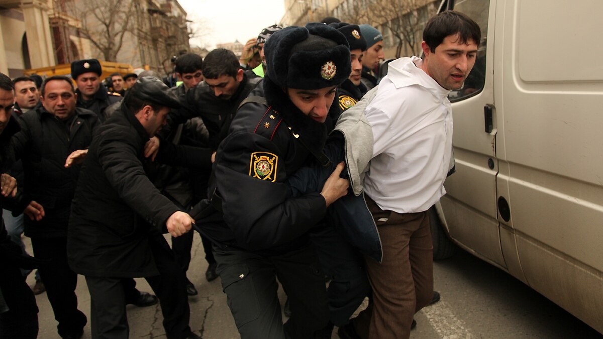 Activists Seek To Organize Azerbaijani Facebook Protest