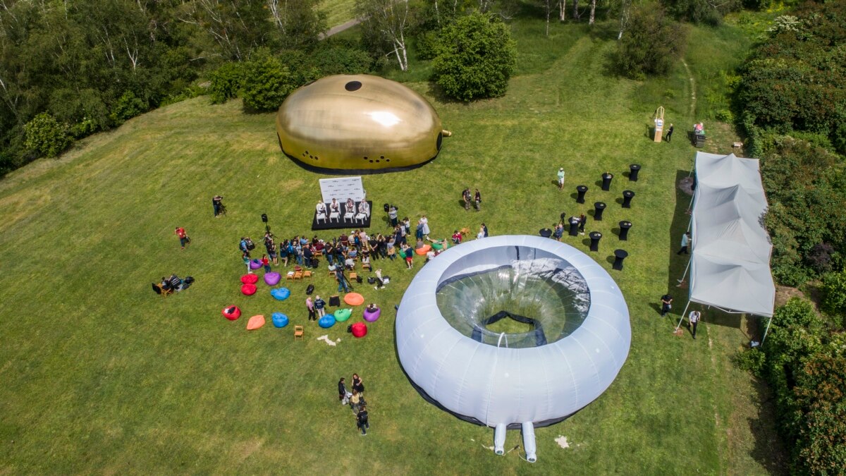 «Золотой батон» и статуэтка за 30 тысяч евро – жизнь коррупционера в ...