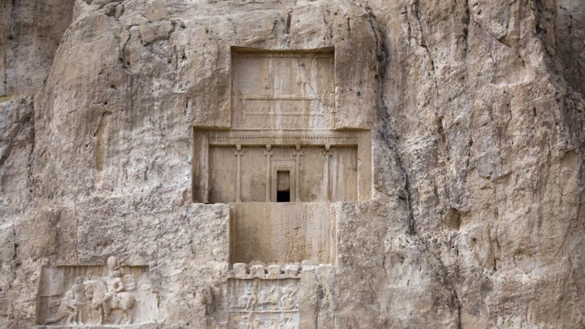 Floods Threaten Iran’s Ancient Relics As Cracks On Historic Walls Widen