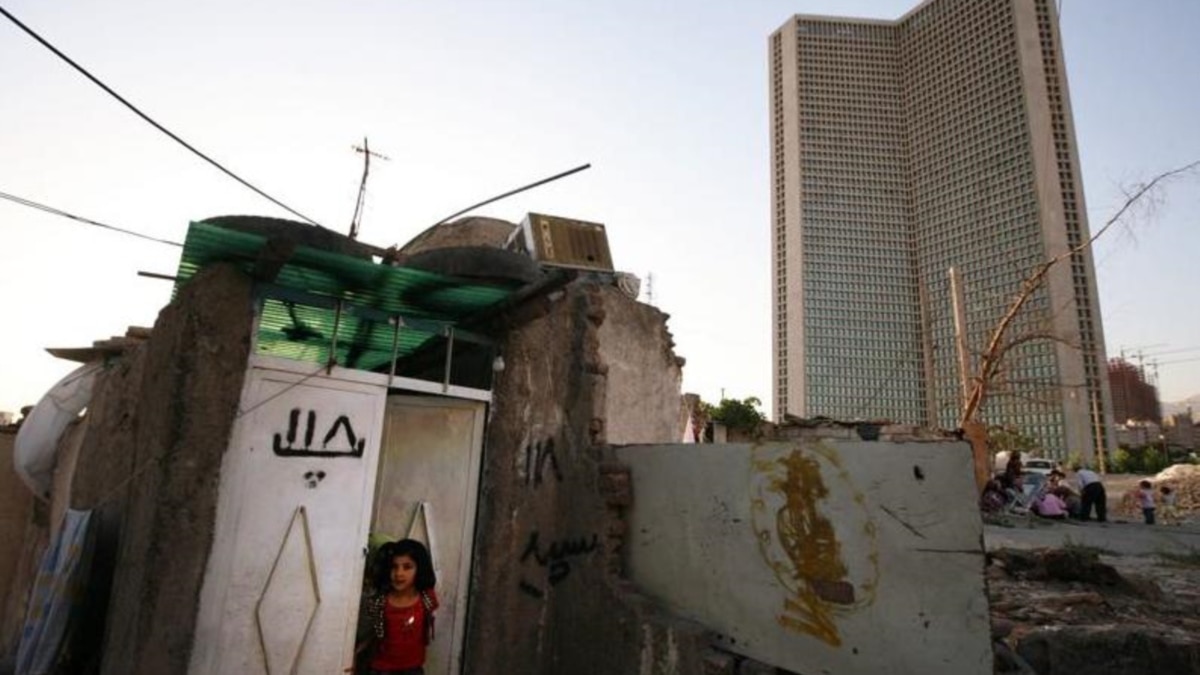 One Million More Iranians Live In Slums Due To Rising Prices