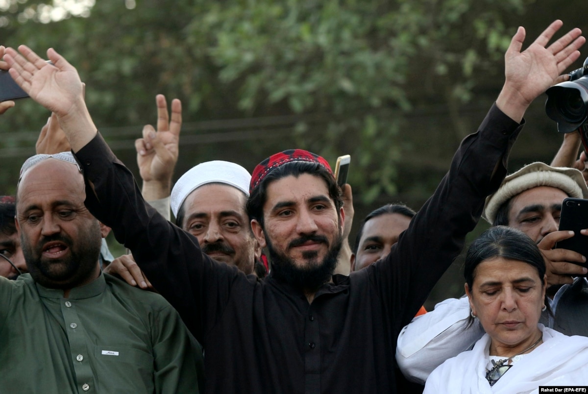 Pashtun Leader Recounts Grueling Detour