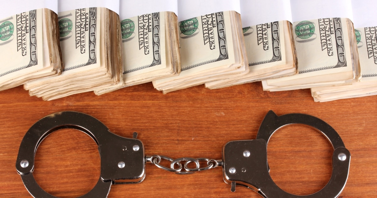 Пів мільйона доларів хабаря Що стоїть за затриманням заступника міністра енергетики