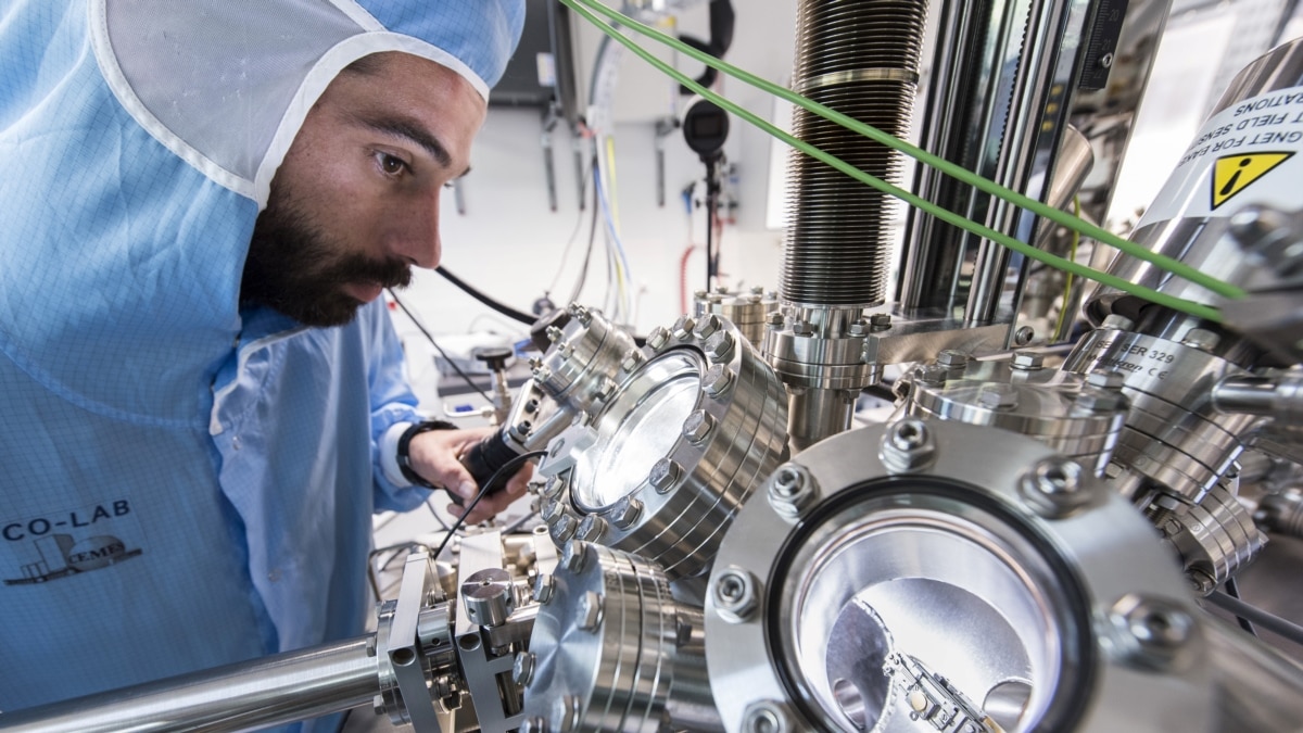 Russian Scientists Complain New Rules Would Sharply Restrict Foreign ...