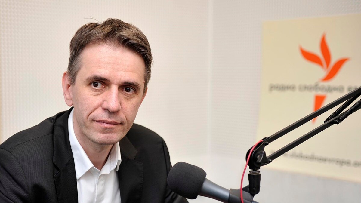 Radulović: Ono što piše "Informer" dolazi iz glave premijera