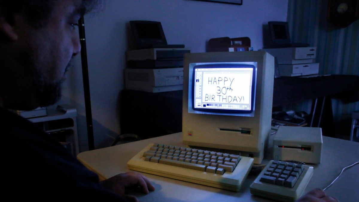 The 30th Anniversary Of The Apple Macintosh