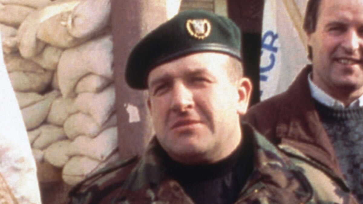 Former Bosnian Commander Among 12 Detained For War Crimes