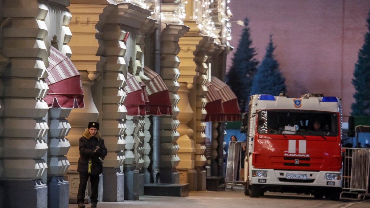 В семи регионах России прошли эвакуации из за звонков о бомбах