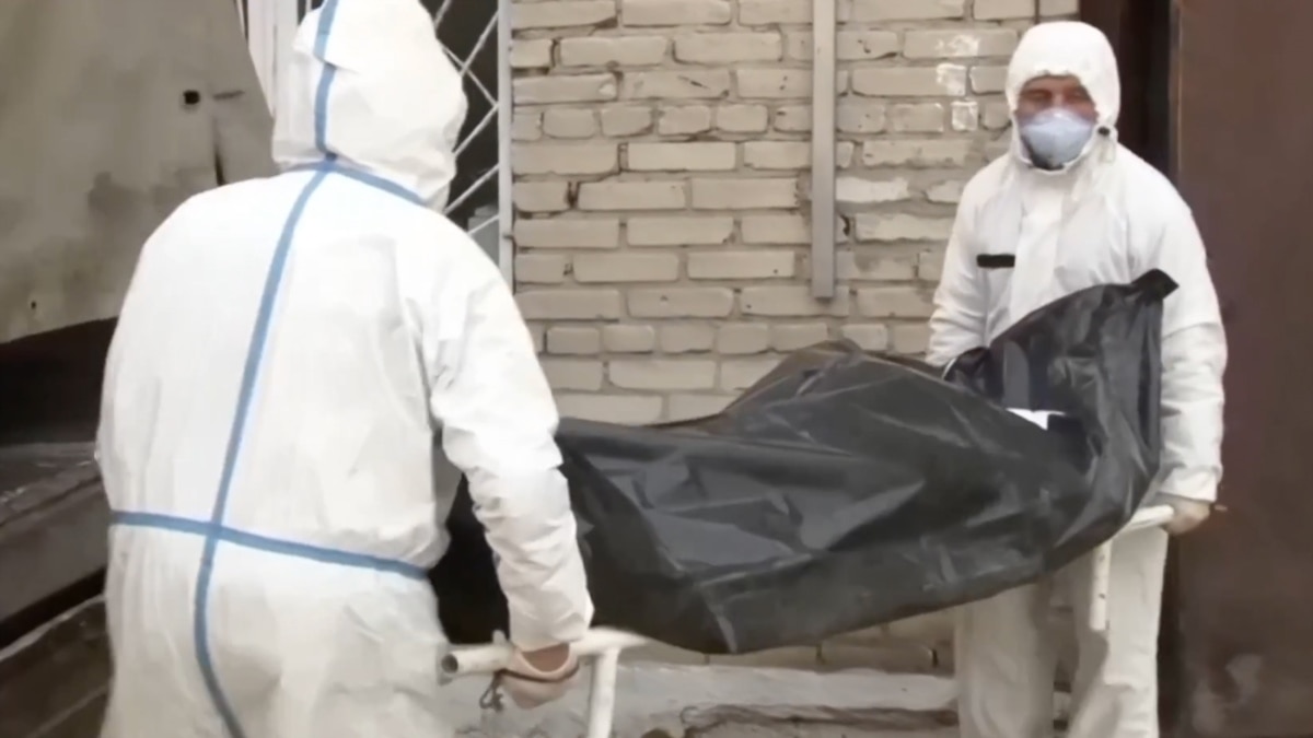 'Bodies Are Everywhere': Russia Struggles With COVID-19 Spike