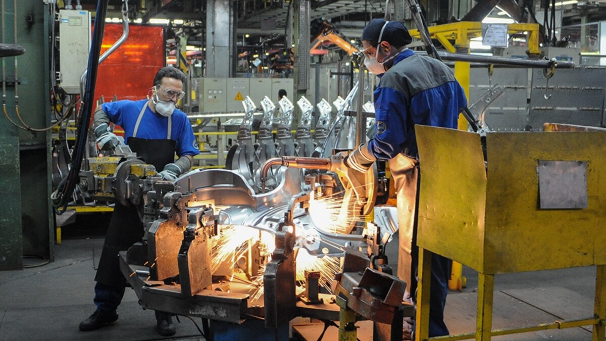 Iran's Industrial Production Shows Mixed Results In March-June