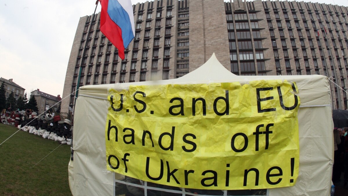 Pro-Russian Separatist Supporters Seek Western Support On Social Media