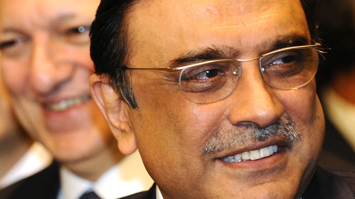 Pakistani President Returns From Medical Treatment