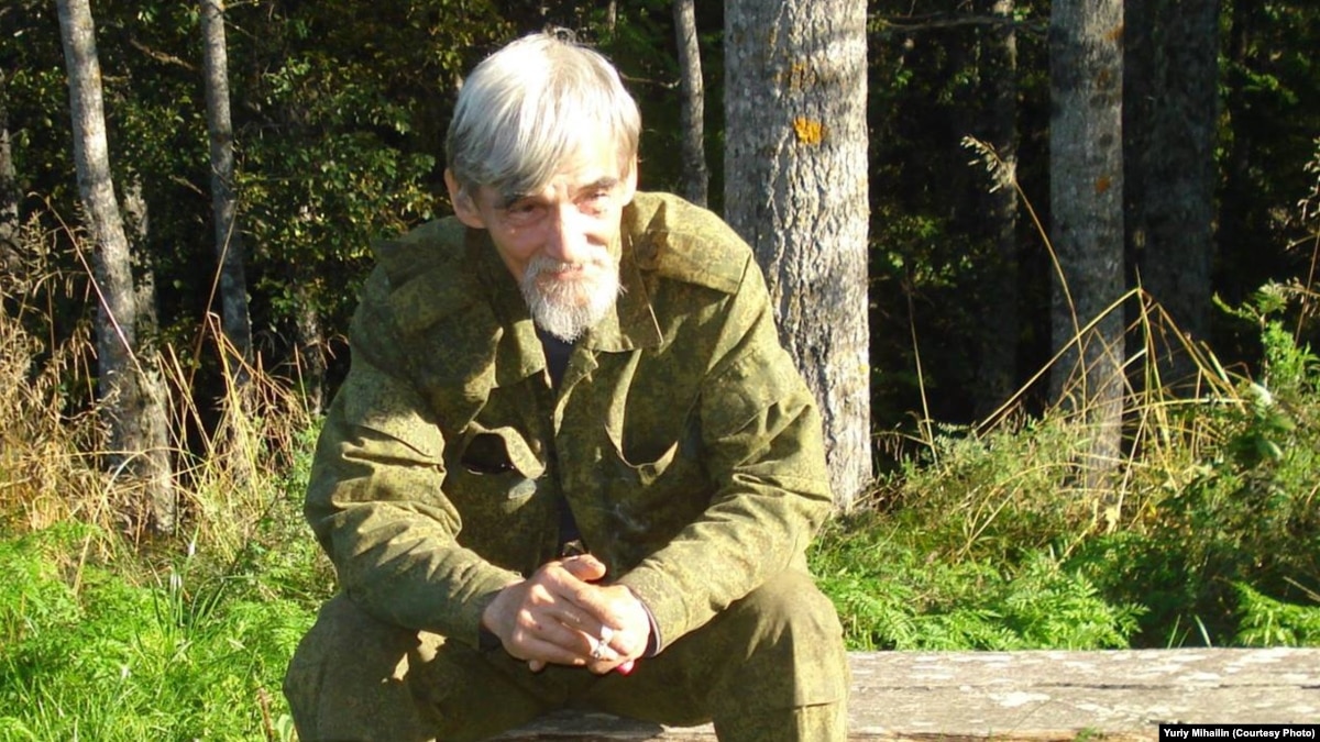 Supporters Rally Around Accused Russian Historian Of Stalins Crimes