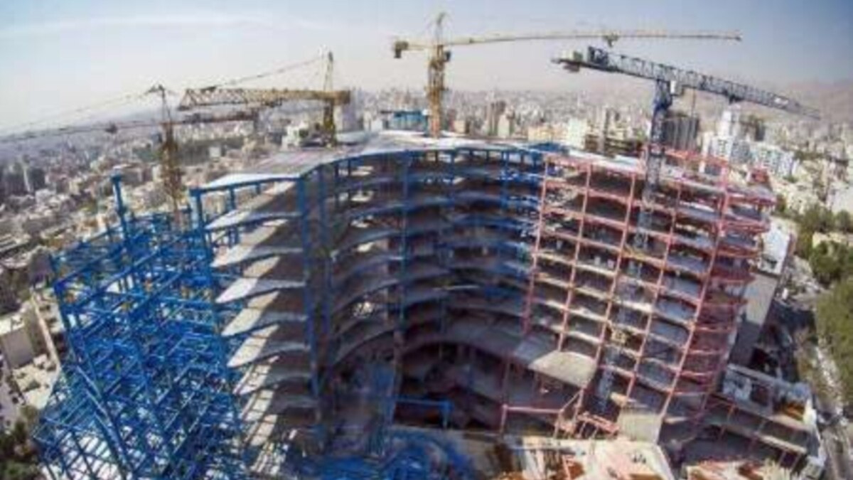 IRGC Affiliated Mall Blocks Tehran Metro Expansion Plan