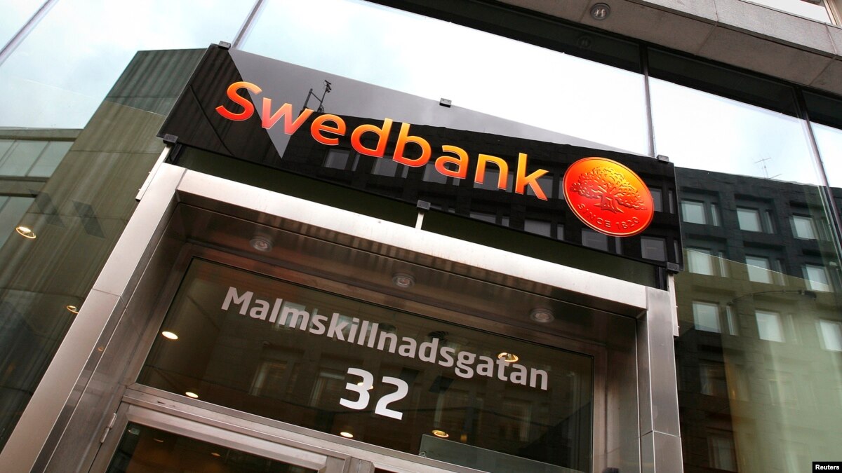 Report: Major Swedish Bank Under U.S. Investigation For Suspicious ...