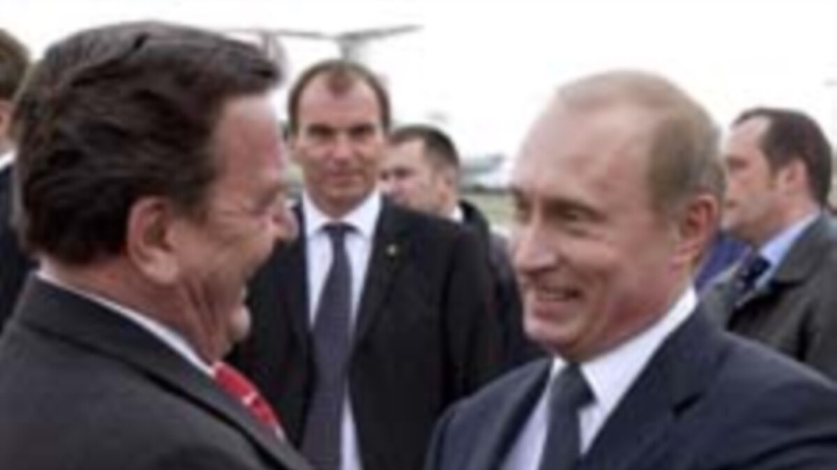 Russia: Putin In Germany To Promote Foreign Investment