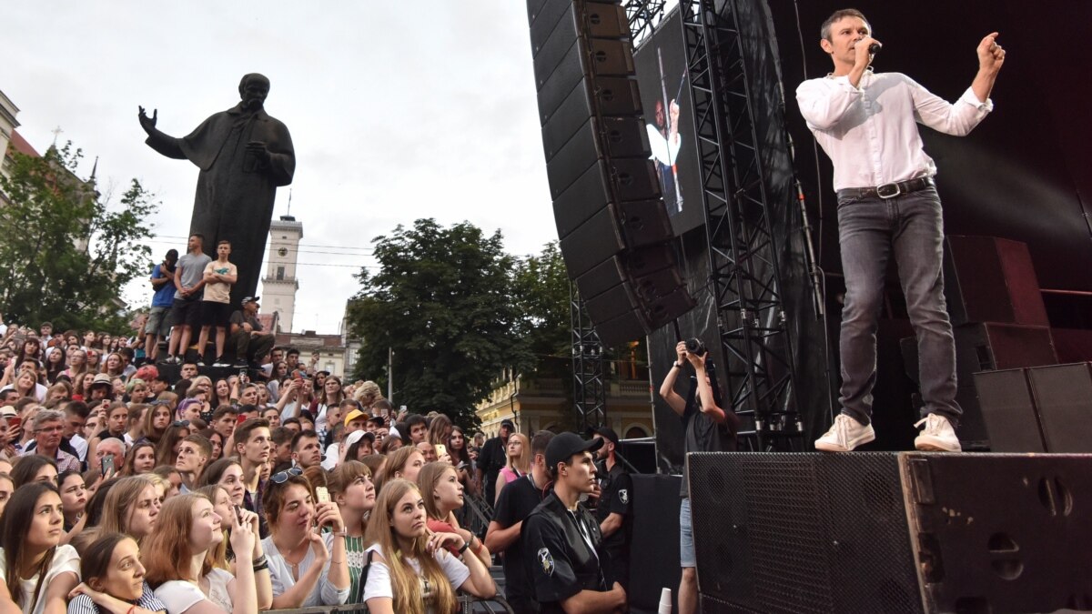 A Rock Star Takes The Political Stage In Ukraine