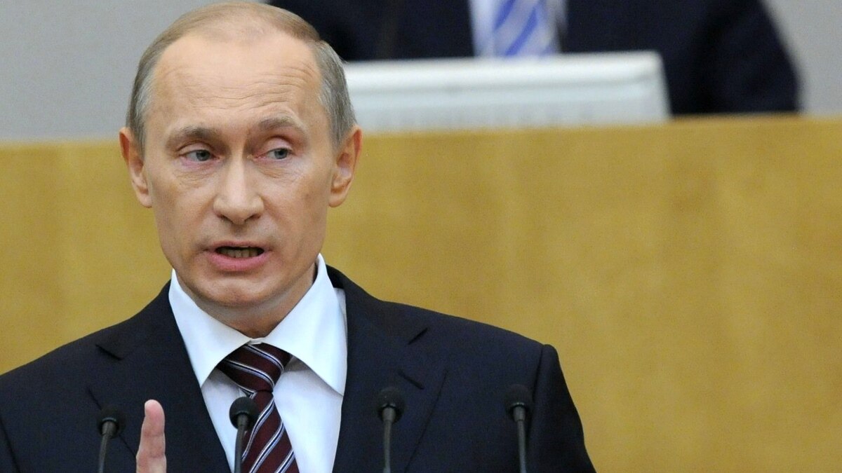 A Confident Putin Reports To Russian Duma On Crisis Measures