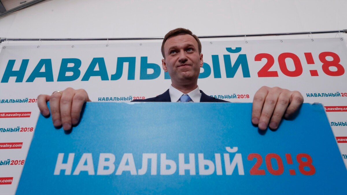 Navalny Submits Documents To Election Commission, Demands To Take Part ...