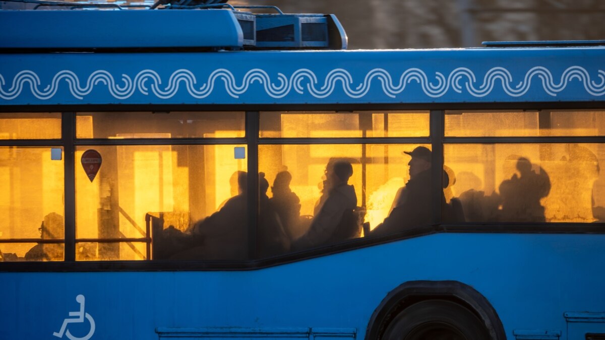 The Week In Russia: Trolleybuses, Trams, And Other Threats
