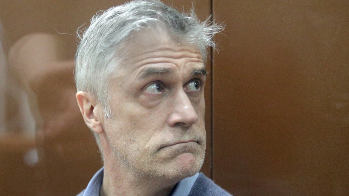 Russian Authorities Call For U.S. Investor Calvey To Be Moved From Jail ...