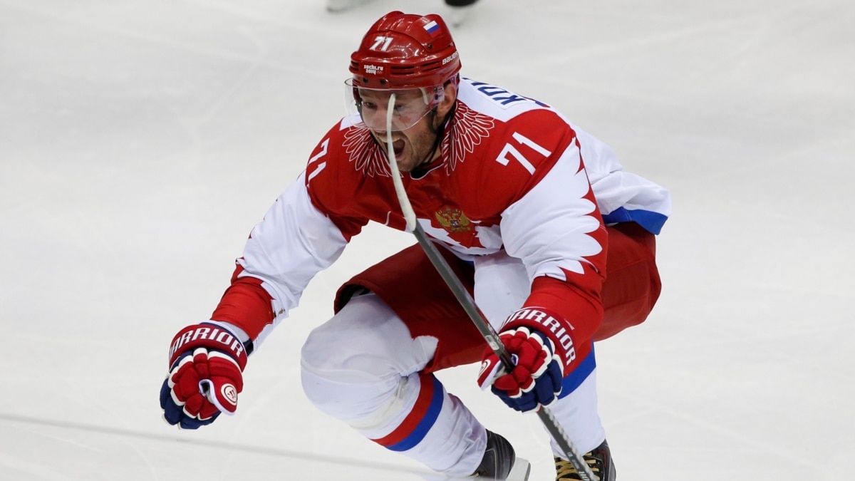 Russian Hockey Star Kovalchuk Returns To North America Russian Hockey Star Kovalchuk Returns To North America