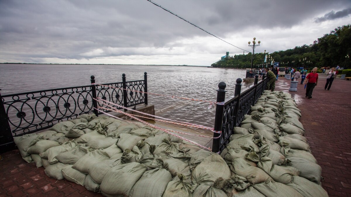 Floods In Russia's Far East Floods Prompt Mass Evacuations