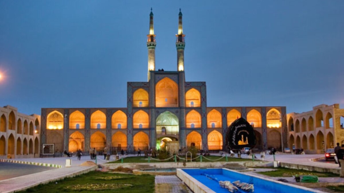 Floods In Historic Iranian City Fuel Concerns Over World-Renowned Monuments